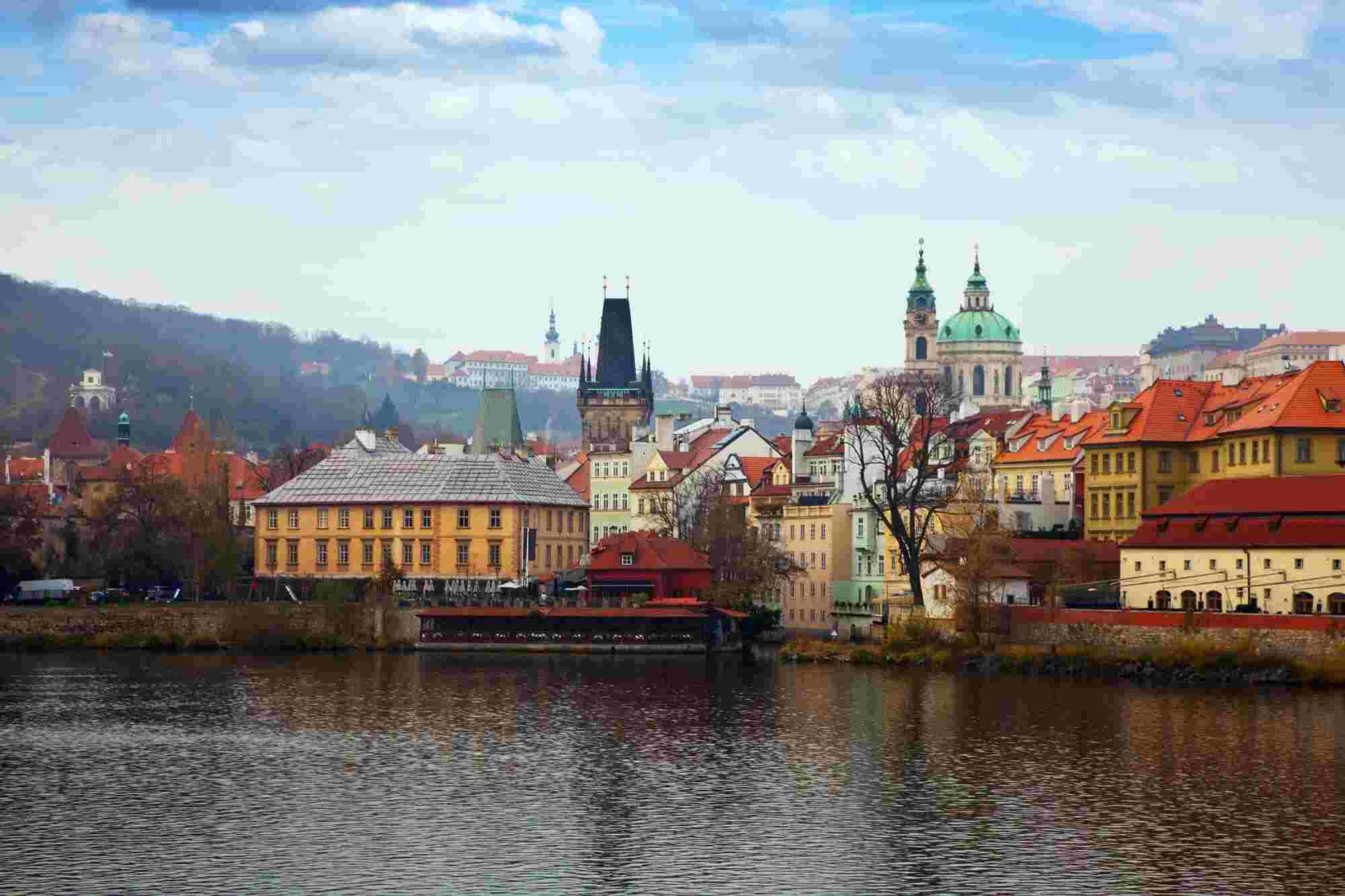 Praag: de gouden stad van Europa met vele bezienswaardigheden